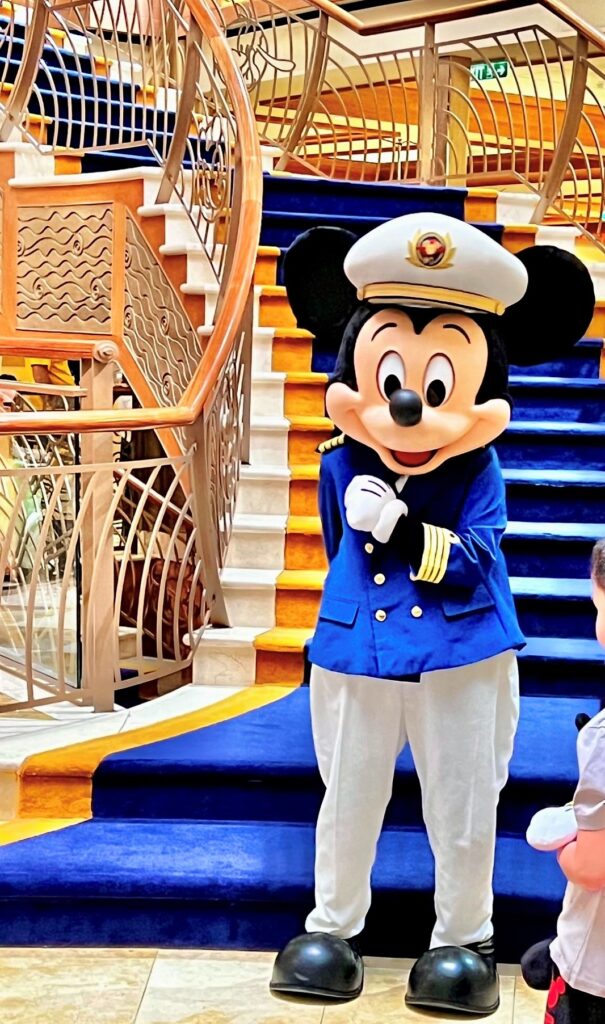 Top Things to do Onboard the Disney Dream Cruise | From Far & Near